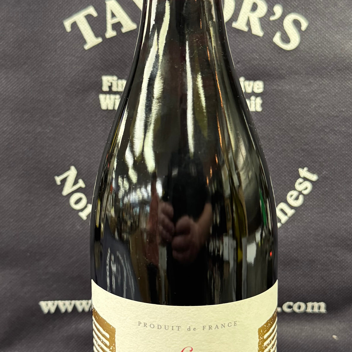Les Volets Pinot Noir – Taylor's Wine Shop